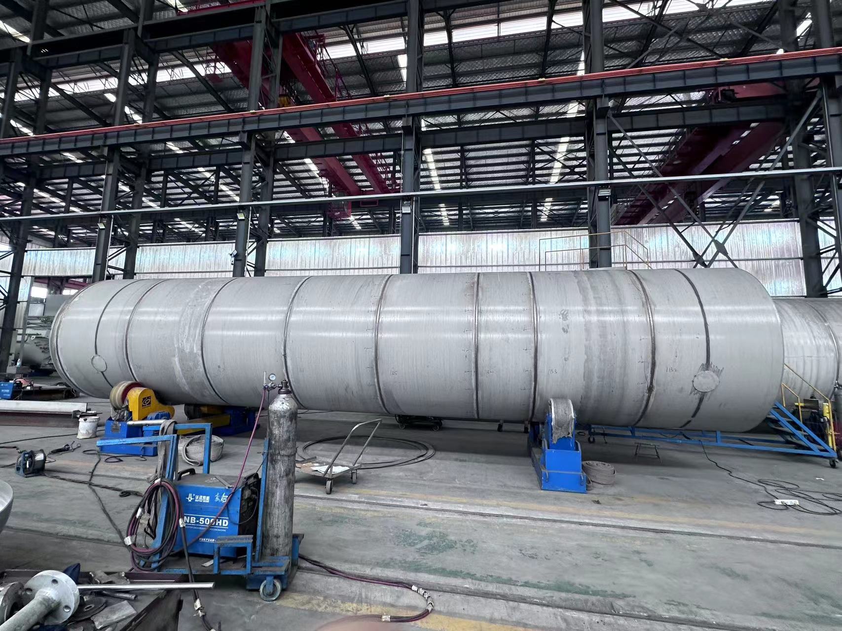 Compact Vertical LNG Tank from China manufacturer - CNGLNG.com