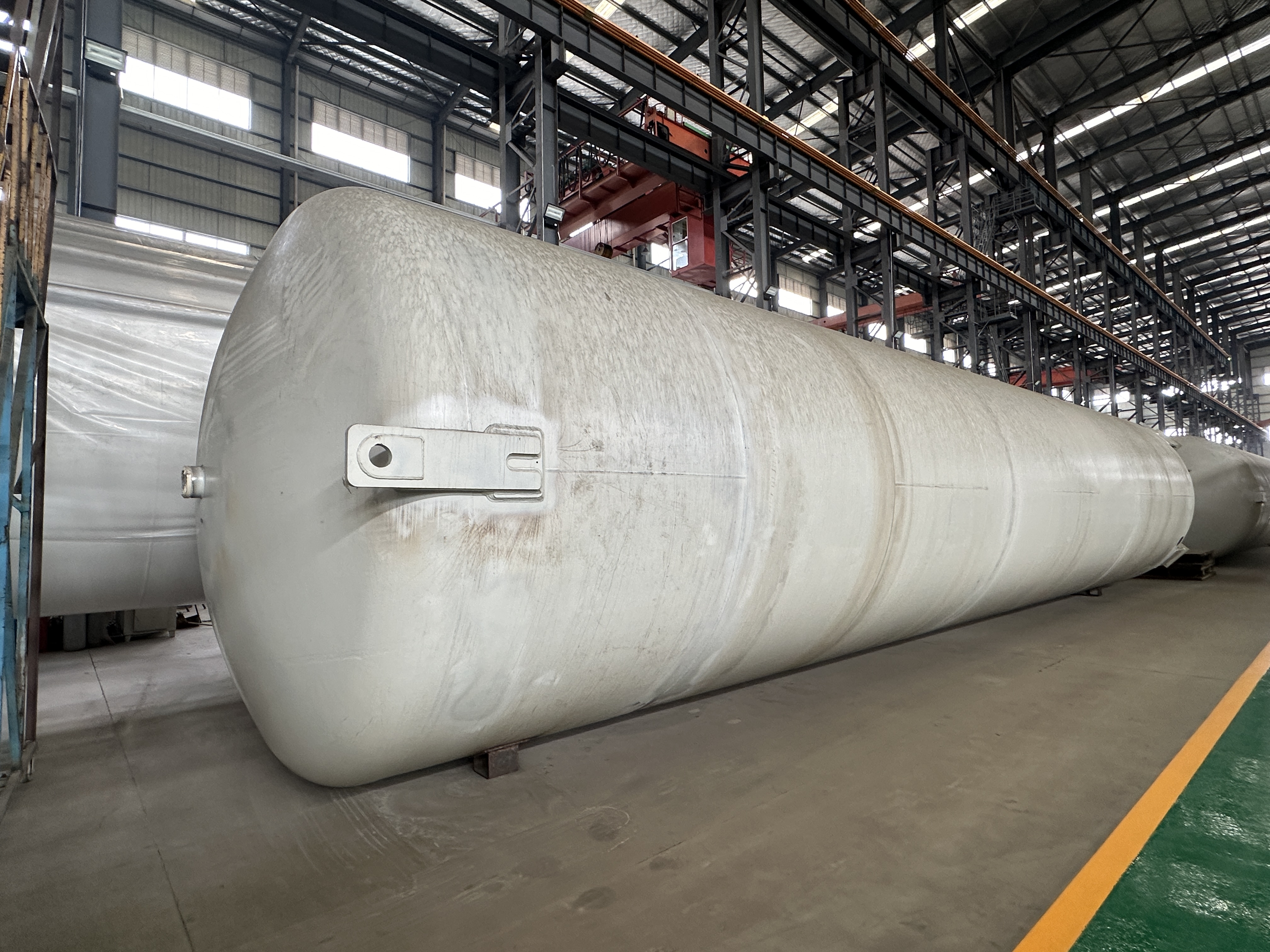 Compact Vertical LNG Tank from China manufacturer - CNGLNG.com